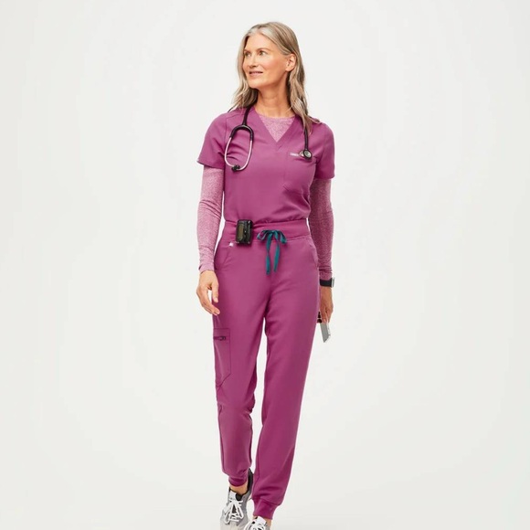 Figs | Tops | Bright Fuschia Figs Scrub Set | Poshmark
